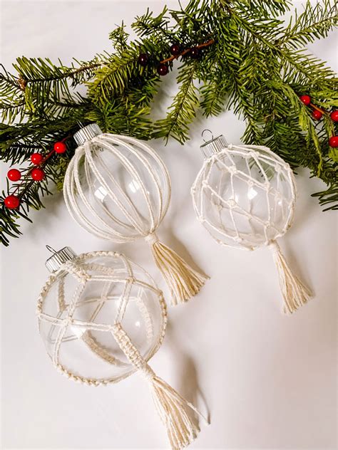 3 Diy Macrame Christmas Ball Ornaments