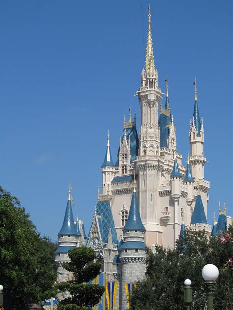 Cinderella S Castle Magic Kingdom
