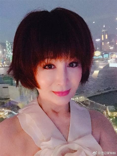 潘迎紫過73歲生日曬近照，膚白貌美如少女，網友：生日過的很優雅 每日頭條