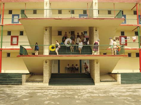  Del Equipo De Twerking Late To The Trend Tiktok Dance Challenges