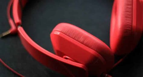 How To Bass Boost Headphones BoomSpeaker