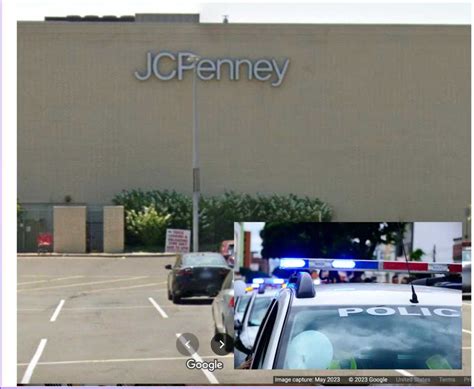 Jcpenney Employee Nabbed In Trumbull For Larceny Is Wanted Sex Offender