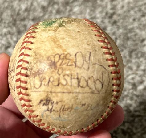 Whose Autograph R Autographassistance