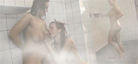Lesbians In Shower Tyrannosaur
