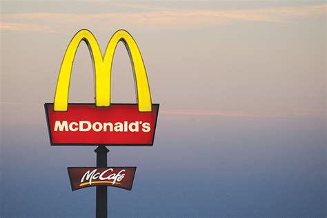 Mcdonaldâ€™s Faces Franchisees Decrying â€˜destructive Pathâ€™ The