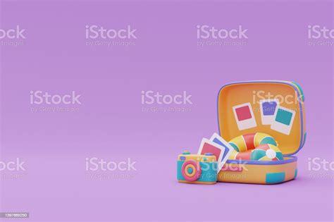 카메라 사진 프레임 및 여름 해변 요소가있는 노란색 여행 가방을 열었습니다 여행 및 여행 계획 여행 시간 여름 휴가 휴가 3d