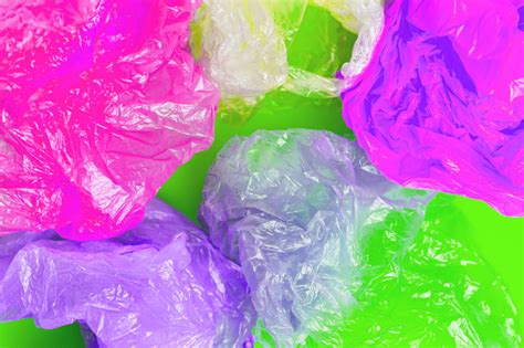 플라스틱 쓰레기 비닐 봉지 및 쓰레기 행성의 개념을 저장 합니다 환경 오염 개념입니다 0명에 대한 스톡 사진 및 기타 이미지 Istock