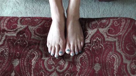 My Feet Control You Wmv Jeannielou Explores Her Sexuality Clips4sale