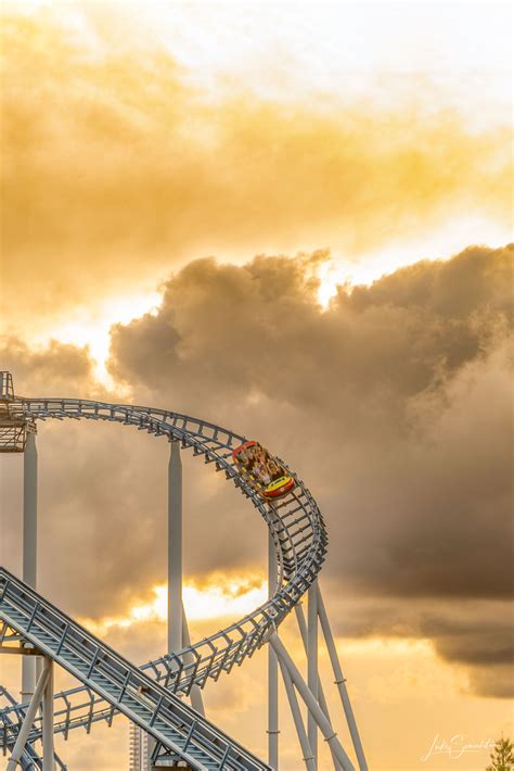 Sea Worlds Carnivale Luke Sciacchitano