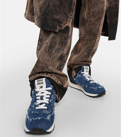 New Balance 574 With Jeans