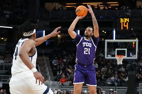 Jakobe Coles Drawing Interest From Uk Basketball After Entering Transfer Portal A Sea Of Blue