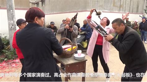 民间唢呐班，女班主亲自演奏《大起板》，女中豪杰，你听听咋样？ 凤凰网视频 凤凰网