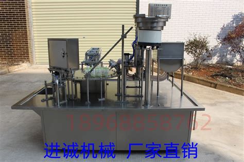 袋装水果汁灌装旋盖机吸嘴袋全自动灌装旋盖机产品图片，袋装水果汁灌装旋盖机吸嘴袋全自动灌装旋盖机产品相册 武汉吕工机械有限公司 九正建材网