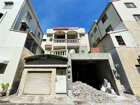 台南市安平區健康二街透天厝打造夢想家．市府臨路透天 房屋出售 樂屋網