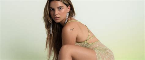 2560x1080 Inde Navarrette Phosphor Magazine 2023 Wallpaper2560x1080