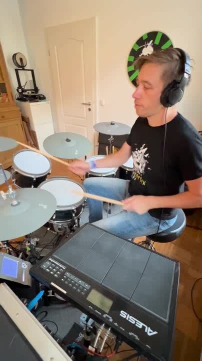 Niklas Koehn On Linkedin Pydub Python Docker Toontrack Ezdrummer Synthwave Ableton