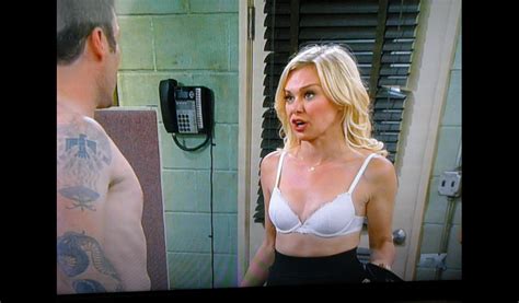Naked Laura Bell Bundy In Anger Management