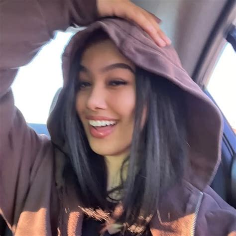 Raya Xo Raya Threads Say More