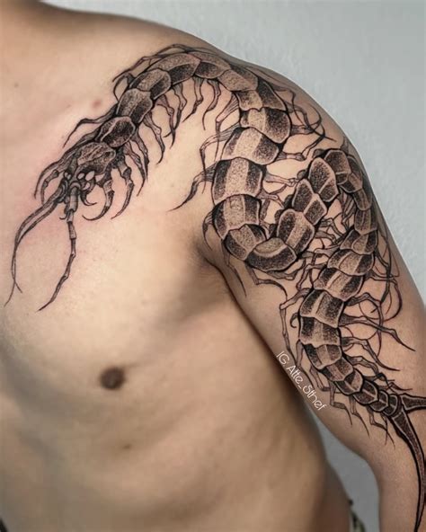 Cien Pies Tattoo Centipede Tattoo For Women Shoulder Blackout Tattoo