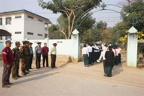 လဲချားမြို့နယ်တွင် ၂၀၂၄ ၂၀၂၅ ပညာသင်နှစ် တက္ကသိုလ်ဝင်တန်းစာမေးပွဲ မြန်မာစာ ဘာသာရပ်စတင်ဖြေဆို