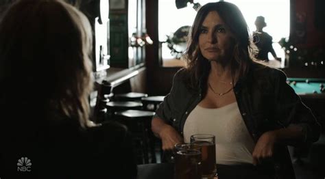 Pin By Trez Bertucci On Mariska Hargitay Law And Order Svu Law And Order Law And Order