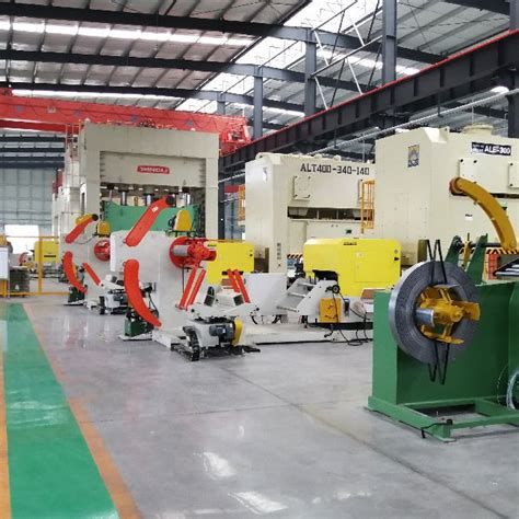 Enhancing Efficiency In Automated Stamping Lines With Hydraulic Folding Arms Decoiler