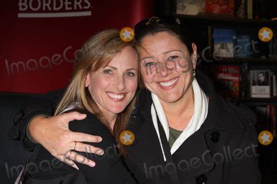 Photos And Pictures Nyc 041309 Exclusive Marlee Matlin Being