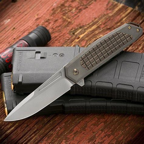 Stunning Reflex Flipper Knife With Monkey Edge Frag Pattern Inlay