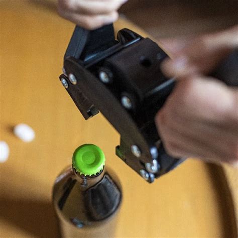 Double Lever Bottle Capper Greta Bottle Cappers Symbol 508004