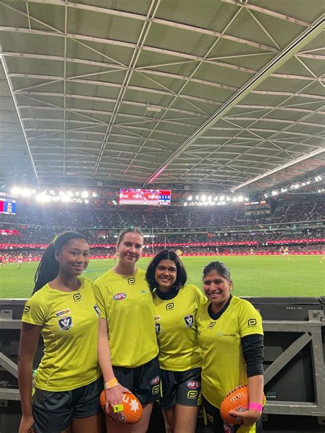 Deva Nanda Sd On Linkedin Afl Auskick Marvelstadium Umpiredebut