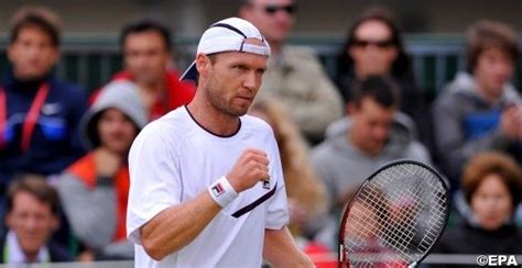 Газрын теннисны аваргуудын лигийн тоглолтууд үргэлжилж байна