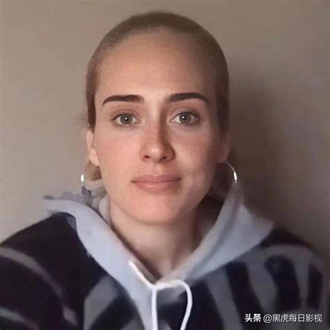 Adele 瘦身成功後，又瘦又美，年輕了十歲 每日頭條