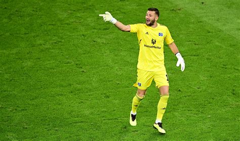 Hsv Torwart Gigant Heuer Fernandes Mit Klarer Aufstiegs Ansage Mopo