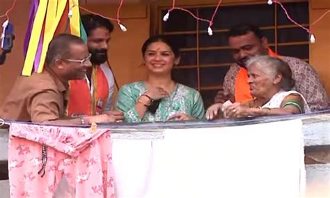 Amit Thackeray चा घरोघरी प्रचारावर भर Marathi News Mumbai Tarun Bharat