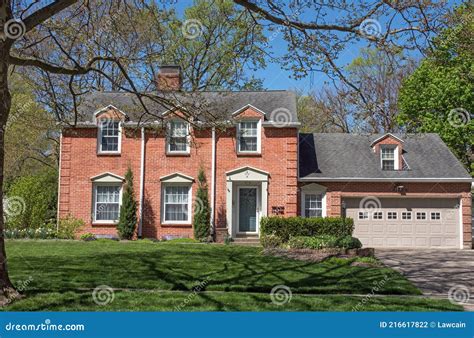 Red Brick Colonial Ideas At Piper Armit Blog