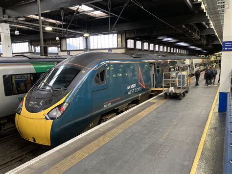 British Rail Class 390 125 3901 Unit Number 390125 Alstom Pendolino