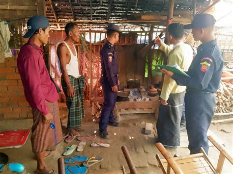 ဇလွန်မြို့နယ်တွင် မီးဘေးအန္တရာယ်ကြိုတင်ကာကွယ်ရေးအတွက် တစ်အိမ်တက်ဆင်း အသိပညာပေး Information And