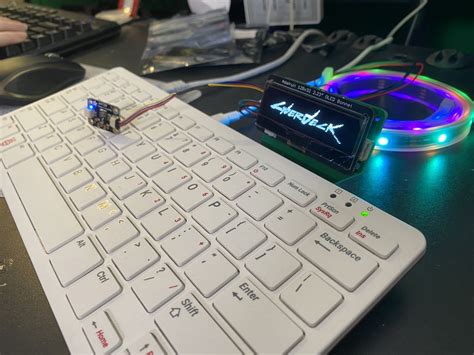 Adafruit Aims To Cyberdeck Your Raspberry Pi 400 Toms Hardware