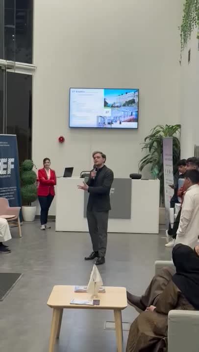 Shaymaa Al Helwanee On Linkedin Mr James Hocking Gave A Presentation