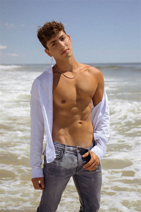 Troy Hallahan Photography Logan Blake