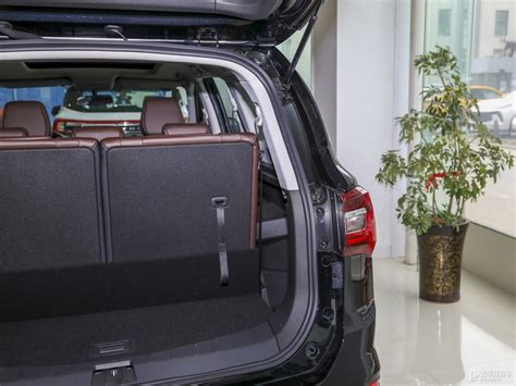 星耀黑风行t5后备厢空间图片 风行t5 2022款 盛世款 1 5t 自动远梦版七座 7222781 太平洋汽车网