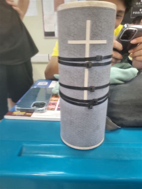 Flip 3 Speaker Audio Soundbars Speakers And Amplifiers On Carousell