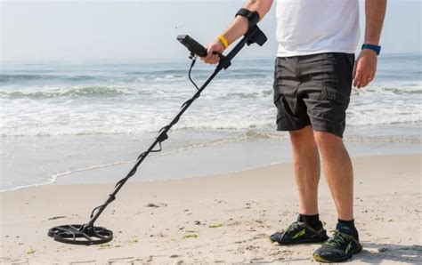 Explore The 10 Best Metal Detectors In 2025 Detectide