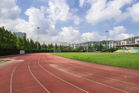 操场天空摄影图片 操场天空摄影作品 千库网