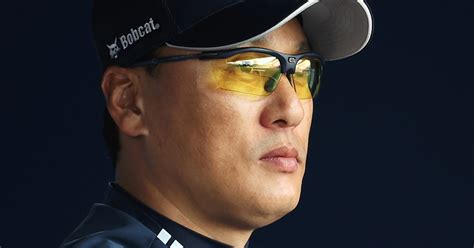 나만 힘들까 고난의 이승엽학폭 수습하니 음주 파문 선발 대이탈까지