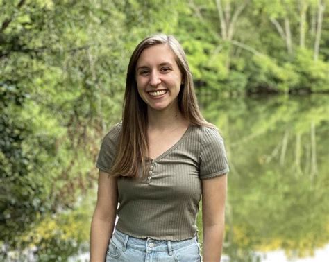 Zoe Dubil Taubman College