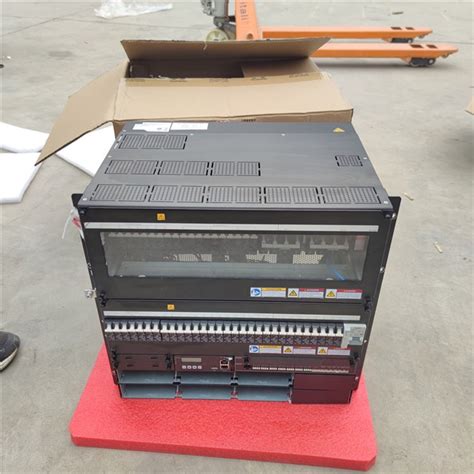 全新原装ETP48400 CAA1嵌入式通信高频开关电源系统华为开关电源 嵌入式电源 通信电源 室内柜 华为室外柜一体化 UPS电源华为锂