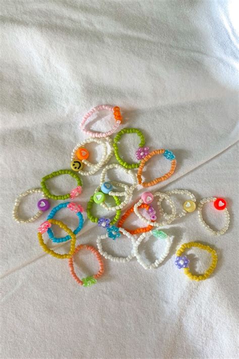 Идеи для колечек из бисера Manik Manik Kreatif Pola Gelang