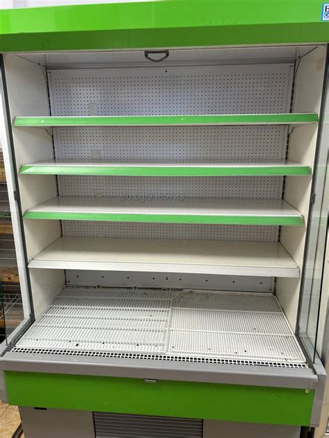 Крайстенна хладилна витрина Хладилна витрина … Хладилници Фризери