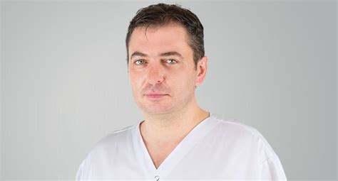 Medici Buni Dr Costea Ciprian Chirurg Oncolog La Medlife Polisano